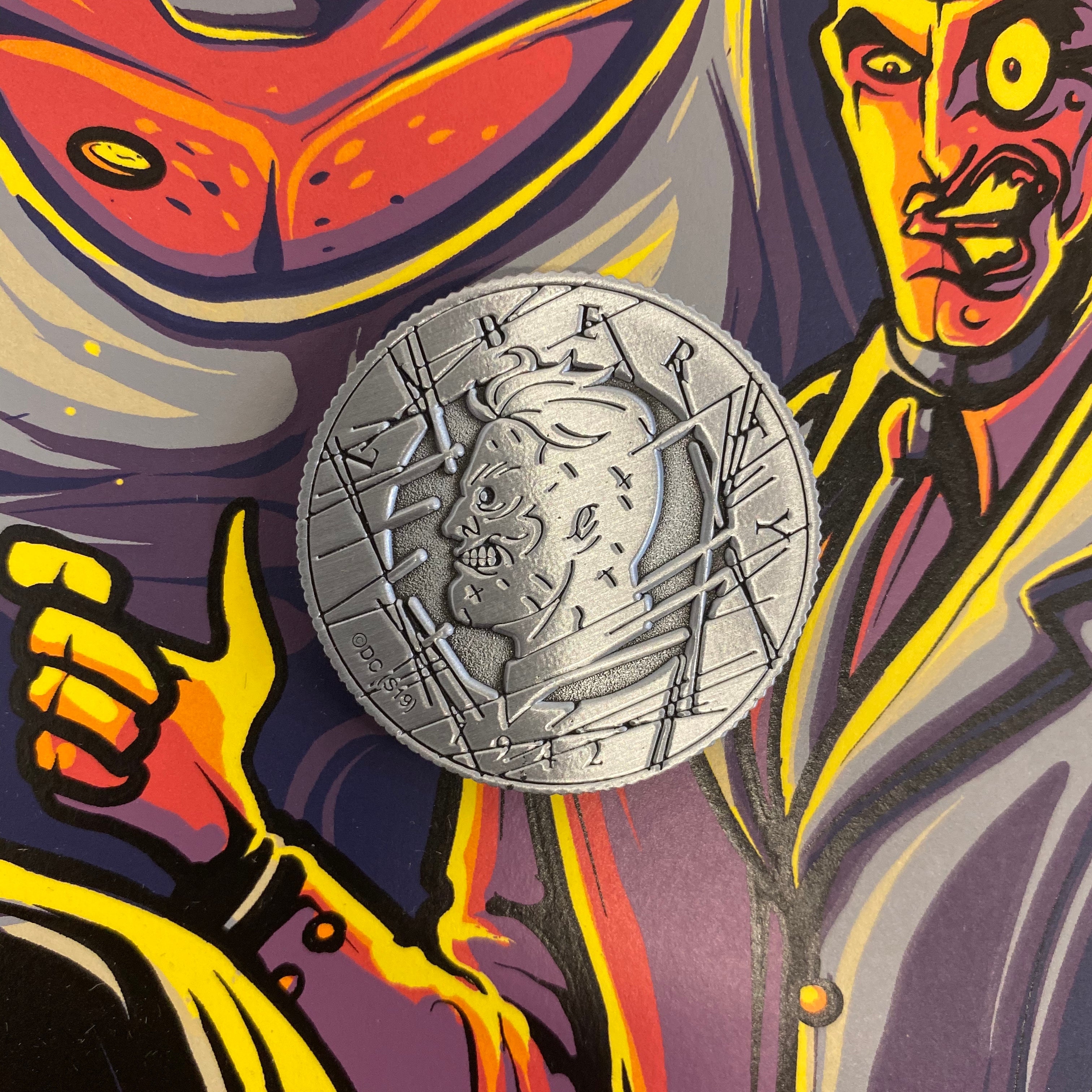 [TōKUN] Two Face - Coin – Bottleneck Gallery